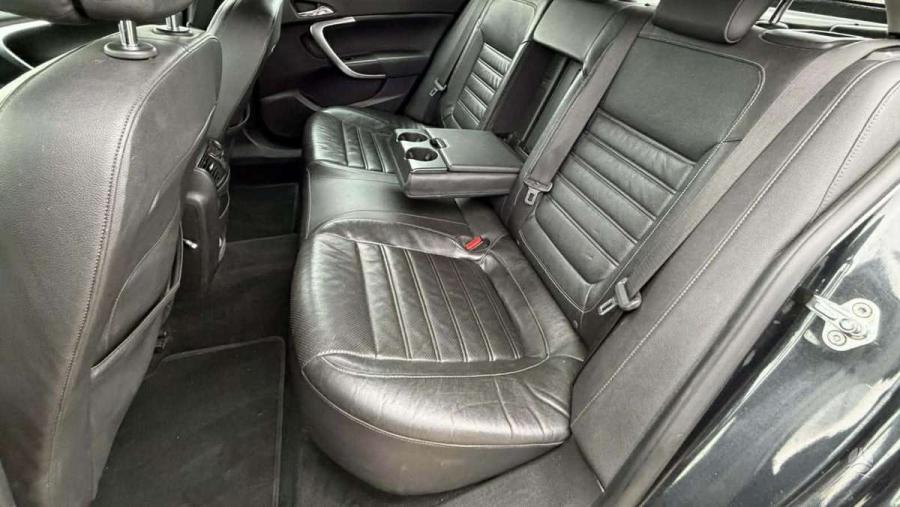 Melns Opel Insignia 2015 Viļņa, ar dzinēja tilpumu 1.96 L un nobraukumu 290 tūkst. km par 4550 €, foto 12 vietnē AUTOMOTO.COM.LV