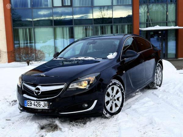 Black Opel Insignia 2016 in Klaipeda, with an engine capacity of 1.60 L and mileage of 270 thousand km for 4200 €, photo 1 on AUTOMOTO.COM.LV