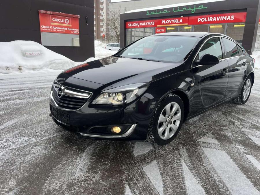 Black Opel Insignia 2016 in Panevezys, with an engine capacity of 1.60 L and mileage of 161 thousand km for 5600 €, photo 16 on AUTOMOTO.COM.LV