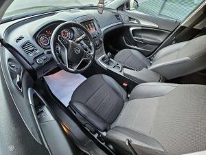 Black Opel Insignia 2016 in Klaipeda, with an engine capacity of 1.60 L and mileage of 180 thousand km for 5350 €, photo 9 on AUTOMOTO.COM.LV
