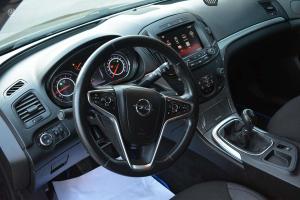 Black Opel Insignia 2016 in Klaipeda, with an engine capacity of 1.60 L and mileage of 180 thousand km for 5350 €, photo 15 on AUTOMOTO.COM.LV