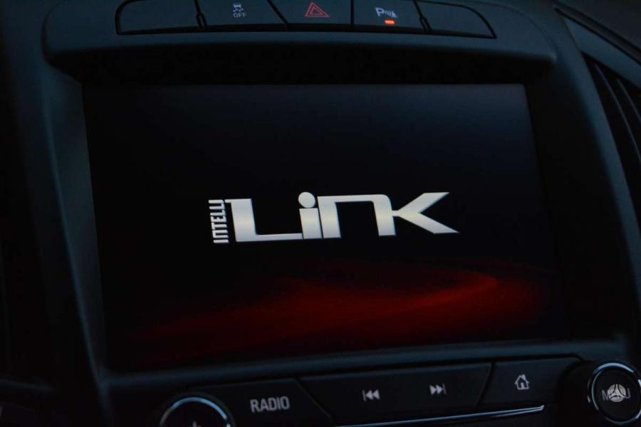 Black Opel Insignia 2016 in Klaipeda, with an engine capacity of 1.60 L and mileage of 180 thousand km for 5350 €, photo 25 on AUTOMOTO.COM.LV