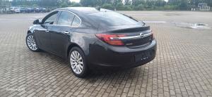 Black Opel Insignia 2016 in Marijampole, with an engine capacity of 1.60 L and mileage of 241 thousand km for 5950 €, photo 3 on AUTOMOTO.COM.LV