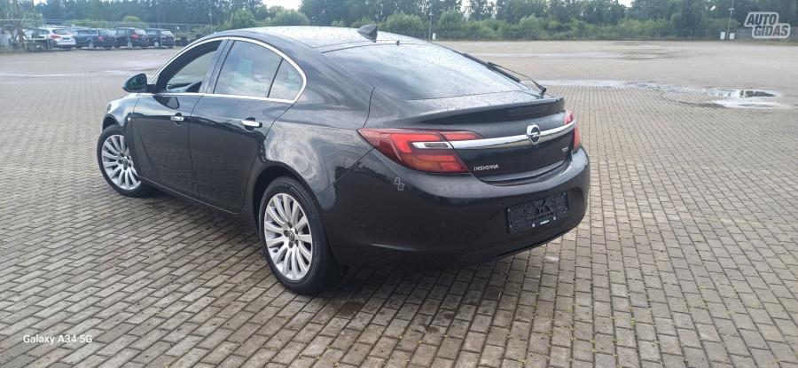 Black Opel Insignia 2016 in Marijampole, with an engine capacity of 1.60 L and mileage of 241 thousand km for 5950 €, photo 3 on AUTOMOTO.COM.LV