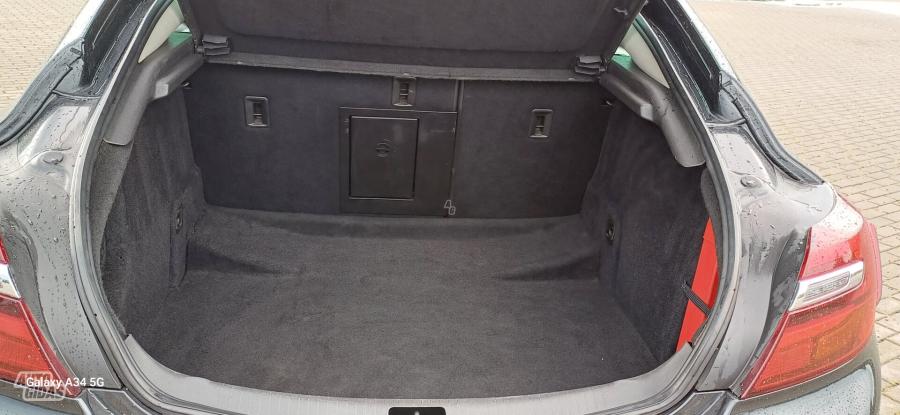 Black Opel Insignia 2016 in Marijampole, with an engine capacity of 1.60 L and mileage of 241 thousand km for 5950 €, photo 10 on AUTOMOTO.COM.LV