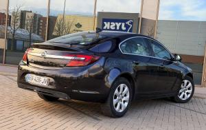 Black Opel Insignia 2016 in Klaipeda, with an engine capacity of 1.60 L and mileage of 250 thousand km for 2100 €, photo 5 on AUTOMOTO.COM.LV