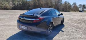 Black Opel Insignia 2017 in Liepaja, with an engine capacity of 1.60 L and mileage of 151 thousand km for 5600 €, photo 4 on AUTOMOTO.COM.LV