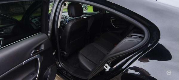 Black Opel Insignia 2017 in Telschi, with an engine capacity of 1.60 L and mileage of 274 thousand km for 6100 €, photo 3 on AUTOMOTO.COM.LV