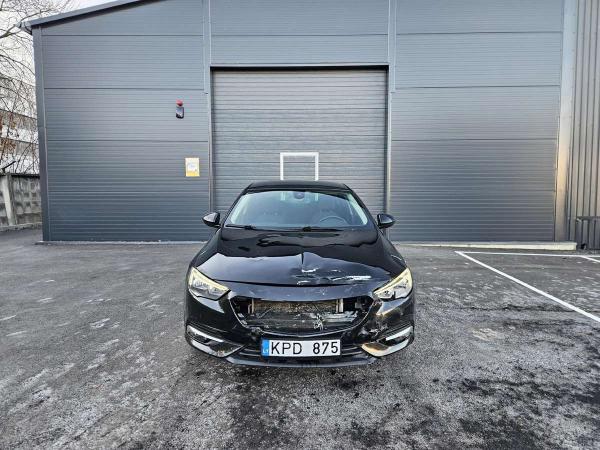 Melns Opel Insignia 2018 Kauņa, ar dzinēja tilpumu 1.49 L un nobraukumu 114 tūkst. km par 4600 €, foto 2 vietnē AUTOMOTO.COM.LV