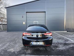 Black Opel Insignia 2018 in Kaunas, with an engine capacity of 1.49 L and mileage of 114 thousand km for 4400 €, photo 7 on AUTOMOTO.COM.LV