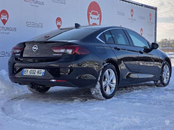 Melns Opel Insignia 2018 Tauragė, ar dzinēja tilpumu 1.60 L un nobraukumu 182 tūkst. km par 8900 €, foto 2 vietnē AUTOMOTO.COM.LV