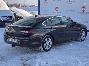 Black Opel Insignia 2018 in Taurage, with an engine capacity of 1.60 L and mileage of 182 thousand km for 8900 €, photo 4 on AUTOMOTO.COM.LV