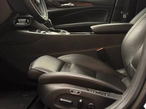 Melns Opel Insignia 2018 Rīga, ar dzinēja tilpumu 2.00 L un nobraukumu 188 tūkst. km par 12995 €, foto 10 vietnē AUTOMOTO.COM.LV