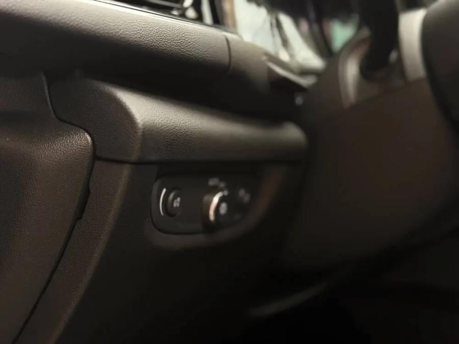 Melns Opel Insignia 2018 Rīga, ar dzinēja tilpumu 2.00 L un nobraukumu 188 tūkst. km par 12995 €, foto 14 vietnē AUTOMOTO.COM.LV