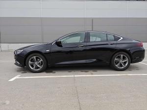 Black Opel Insignia 2018 in Vilnius, with an engine capacity of 1.49 L and mileage of 184 thousand km for 11000 €, photo 5 on AUTOMOTO.COM.LV