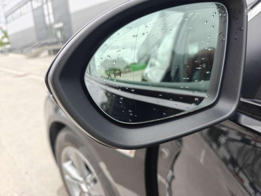 Black Opel Insignia 2018 in Vilnius, with an engine capacity of 1.49 L and mileage of 184 thousand km for 11000 €, photo 21 on AUTOMOTO.COM.LV