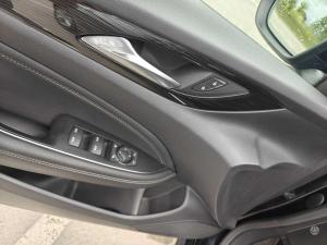 Black Opel Insignia 2018 in Vilnius, with an engine capacity of 1.49 L and mileage of 184 thousand km for 11000 €, photo 22 on AUTOMOTO.COM.LV