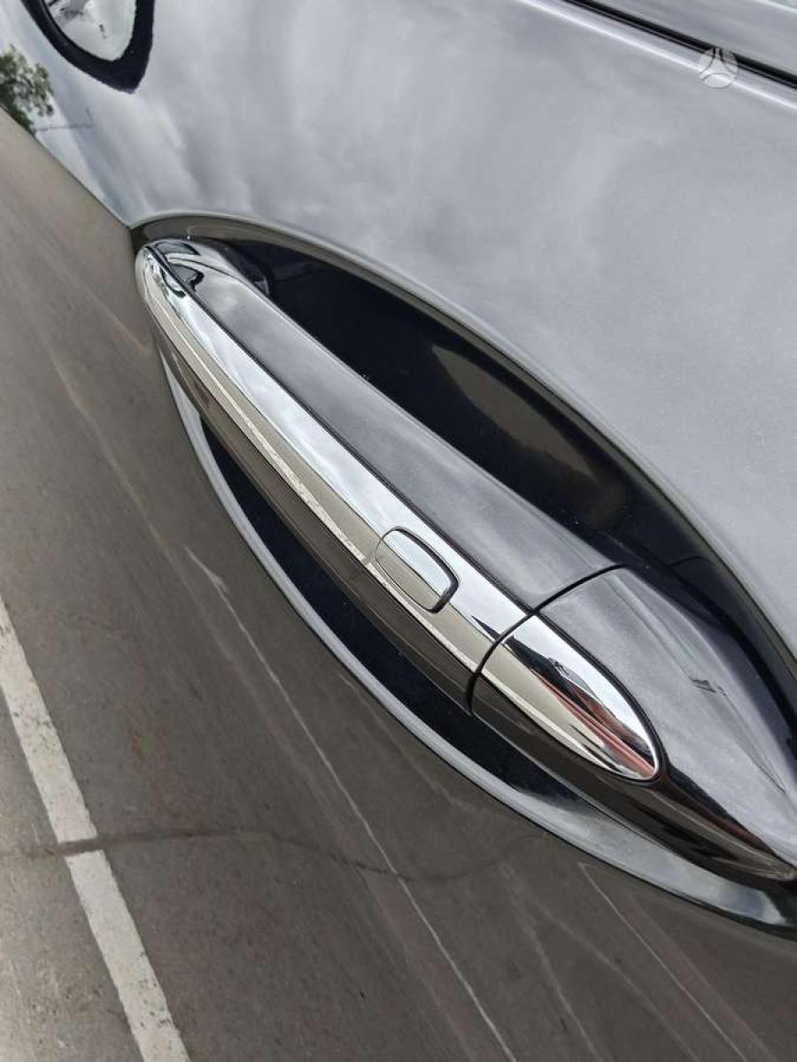 Black Opel Insignia 2018 in Vilnius, with an engine capacity of 1.49 L and mileage of 184 thousand km for 11000 €, photo 23 on AUTOMOTO.COM.LV