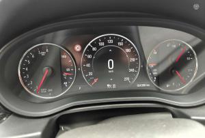 Black Opel Insignia 2018 in Vilnius, with an engine capacity of 1.49 L and mileage of 184 thousand km for 11000 €, photo 28 on AUTOMOTO.COM.LV