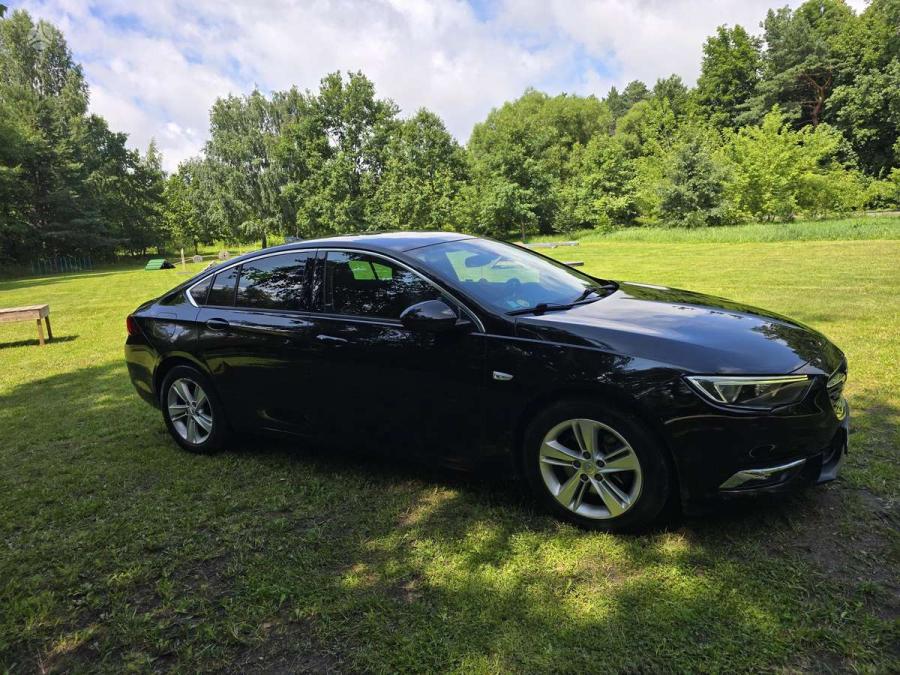 Melns Opel Insignia 2018 Kauņa, ar dzinēja tilpumu 1.60 L un nobraukumu 235 tūkst. km par 8450 €, foto 4 vietnē AUTOMOTO.COM.LV