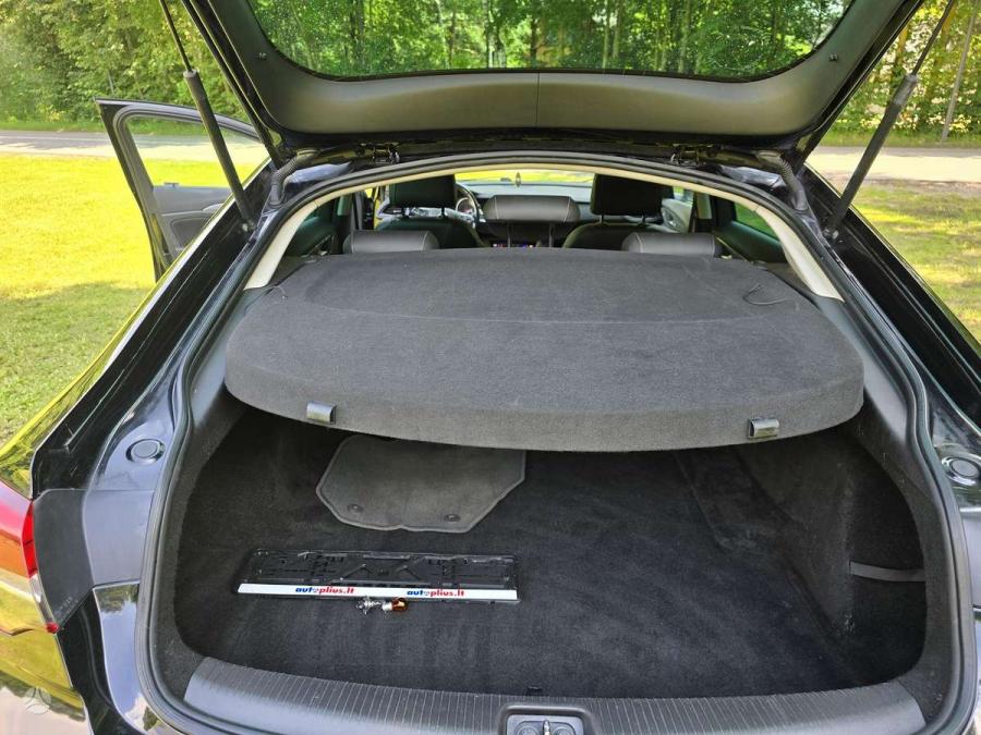 Melns Opel Insignia 2018 Kauņa, ar dzinēja tilpumu 1.60 L un nobraukumu 235 tūkst. km par 8450 €, foto 16 vietnē AUTOMOTO.COM.LV