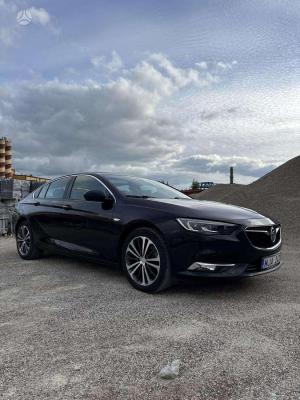 Black Opel Insignia 2018 in Vilnius, with an engine capacity of 2.00 L and mileage of 53 thousand km for 11200 €, photo  on AUTOMOTO.COM.LV