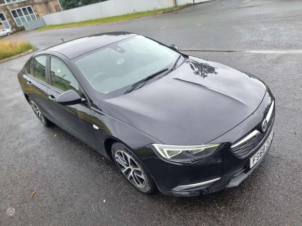 Melns Opel Insignia 2018 Jonava, ar dzinēja tilpumu 1.60 L un nobraukumu 115 tūkst. km par 3299 €, foto 2 vietnē AUTOMOTO.COM.LV
