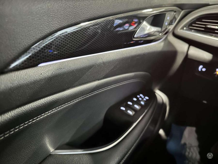 Melns Opel Insignia 2018 Kauņa, ar dzinēja tilpumu 1.60 L un nobraukumu 219 tūkst. km par 10499 €, foto 26 vietnē AUTOMOTO.COM.LV