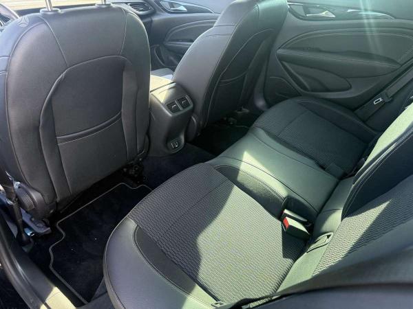 Melns Opel Insignia 2018 Kauņa, ar dzinēja tilpumu 1.49 L un nobraukumu 187 tūkst. km par 8600 €, foto 10 vietnē AUTOMOTO.COM.LV