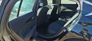 Black Opel Insignia 2019 in Vilnius, with an engine capacity of 2.00 L and mileage of 51 thousand km for 10800 €, photo 9 on AUTOMOTO.COM.LV