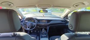 Black Opel Insignia 2019 in Vilnius, with an engine capacity of 2.00 L and mileage of 51 thousand km for 10800 €, photo 10 on AUTOMOTO.COM.LV