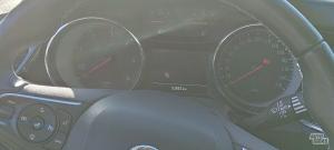 Black Opel Insignia 2019 in Vilnius, with an engine capacity of 2.00 L and mileage of 51 thousand km for 10800 €, photo 14 on AUTOMOTO.COM.LV
