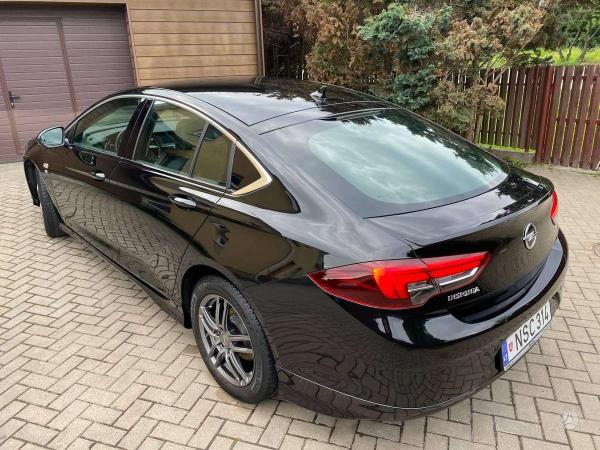 Melns Opel Insignia 2019 Viļņa, ar dzinēja tilpumu 1.96 L un nobraukumu 56 tūkst. km par 10500 €, foto 4 vietnē AUTOMOTO.COM.LV
