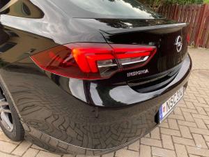 Black Opel Insignia 2019 in Vilnius, with an engine capacity of 1.96 L and mileage of 56 thousand km for 10500 €, photo 13 on AUTOMOTO.COM.LV