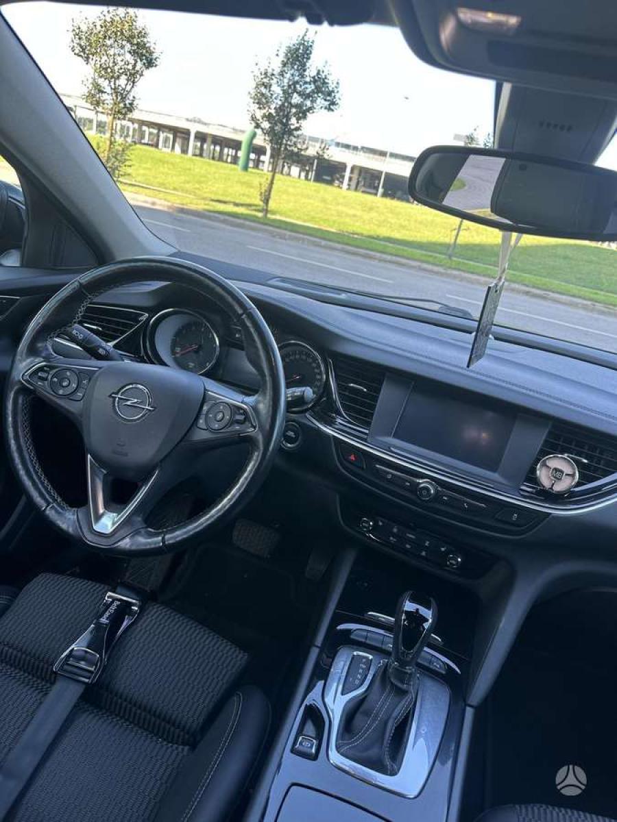 Melns Opel Insignia 2019 Viļņa, ar dzinēja tilpumu 1.50 L un nobraukumu 207 tūkst. km par 9200 €, foto 13 vietnē AUTOMOTO.COM.LV