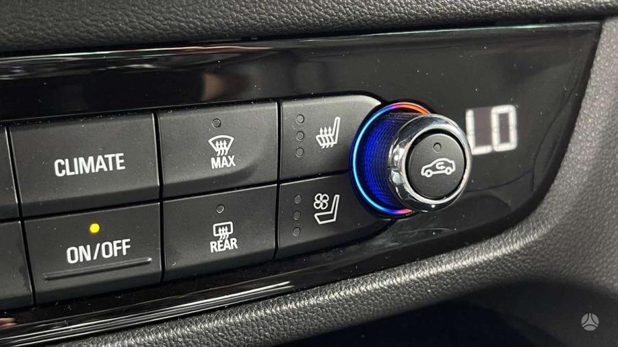 Melns Opel Insignia 2020 Marijampole, ar dzinēja tilpumu 1.96 L un nobraukumu 86 tūkst. km par 17890 €, foto 30 vietnē AUTOMOTO.COM.LV