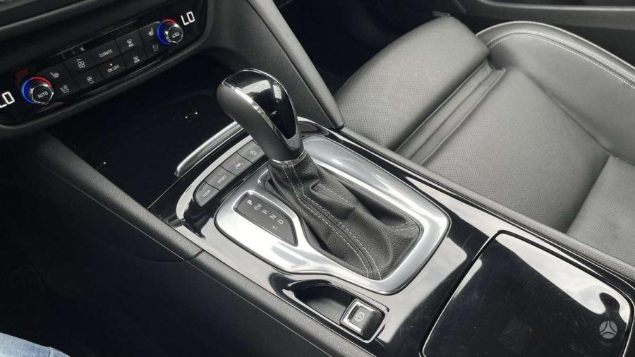 Melns Opel Insignia 2020 Marijampole, ar dzinēja tilpumu 1.96 L un nobraukumu 86 tūkst. km par 17890 €, foto 34 vietnē AUTOMOTO.COM.LV