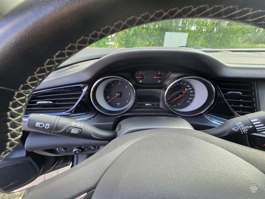 Melns Opel Insignia 2021 Kauņa, ar dzinēja tilpumu 1.50 L un nobraukumu 50 tūkst. km par 15999 €, foto 11 vietnē AUTOMOTO.COM.LV