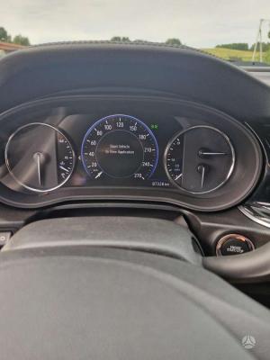 Black Opel Insignia 2022 in Alytus, with an engine capacity of 2.00 L and mileage of 87 thousand km for 15600 €, photo 27 on AUTOMOTO.COM.LV