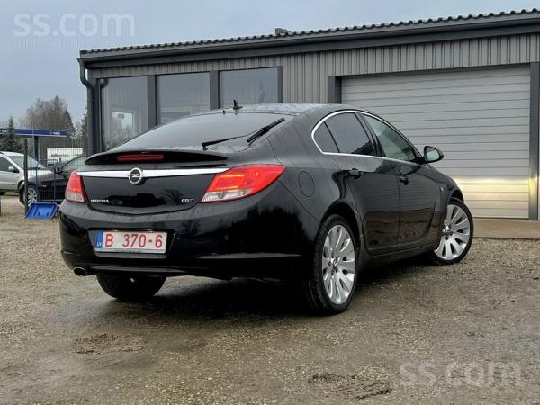 Melns Opel Insignia 2008 Cēsis, ar dzinēja tilpumu 2.00 L un nobraukumu 269 tūkst. km par 3500 €, foto 4 vietnē AUTOMOTO.COM.LV