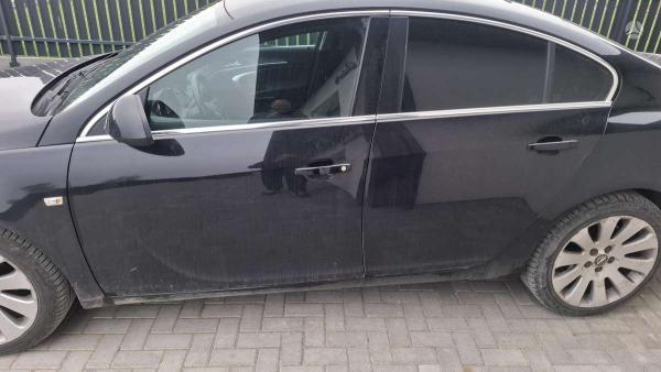 Melns Opel Insignia 2008 Klaipėda, ar dzinēja tilpumu 1.96 L un nobraukumu 216 tūkst. km par 3200 €, foto 1 vietnē AUTOMOTO.COM.LV