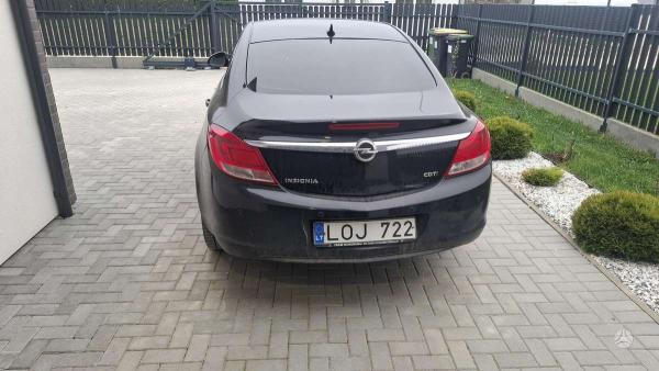 Melns Opel Insignia 2008 Klaipėda, ar dzinēja tilpumu 1.96 L un nobraukumu 216 tūkst. km par 3200 €, foto 3 vietnē AUTOMOTO.COM.LV