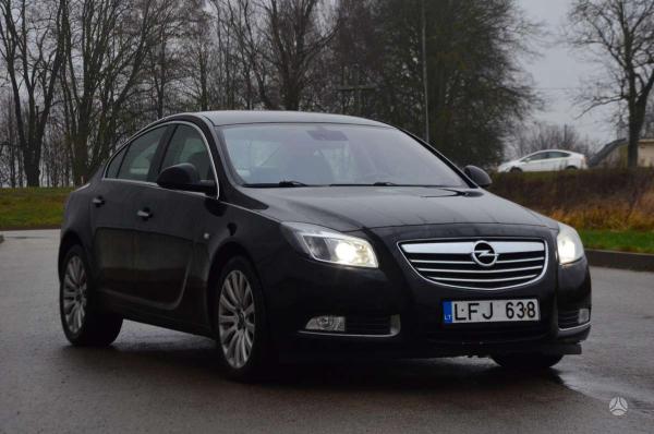 Melns Opel Insignia 2009 Šauļi, ar dzinēja tilpumu 1.96 L un nobraukumu 293 tūkst. km par 2900 €, foto 7 vietnē AUTOMOTO.COM.LV