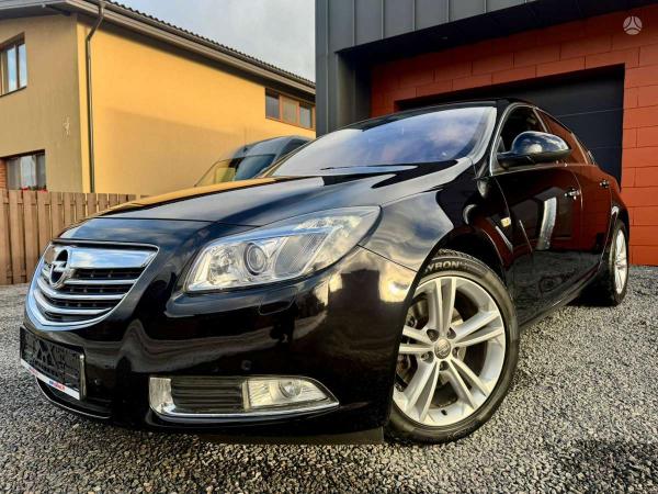 Melns Opel Insignia 2009 Marijampole, ar dzinēja tilpumu 2.00 L un nobraukumu 276 tūkst. km par 3999 €, foto 1 vietnē AUTOMOTO.COM.LV
