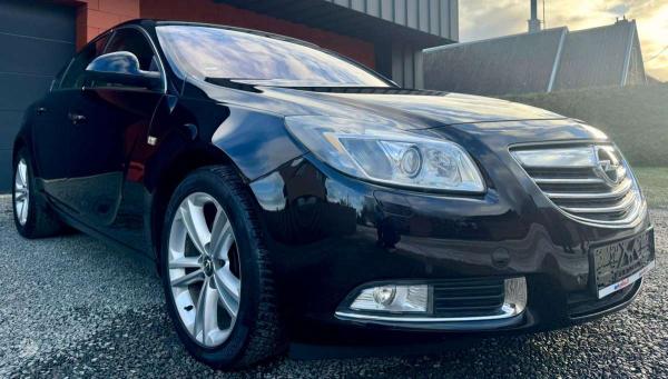 Melns Opel Insignia 2009 Marijampole, ar dzinēja tilpumu 2.00 L un nobraukumu 276 tūkst. km par 3999 €, foto 5 vietnē AUTOMOTO.COM.LV