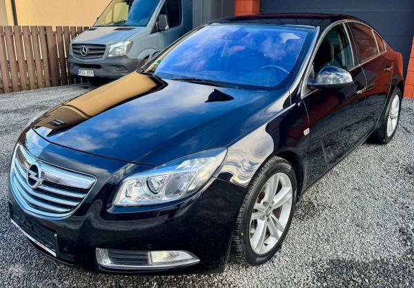 Melns Opel Insignia 2009 Marijampole, ar dzinēja tilpumu 2.00 L un nobraukumu 276 tūkst. km par 3999 €, foto 6 vietnē AUTOMOTO.COM.LV