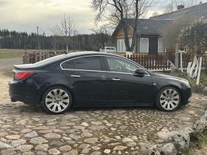 Melns Opel Insignia 2009 Viļņa, ar dzinēja tilpumu 2.00 L un nobraukumu 234 tūkst. km par 3300 €, foto  vietnē AUTOMOTO.COM.LV
