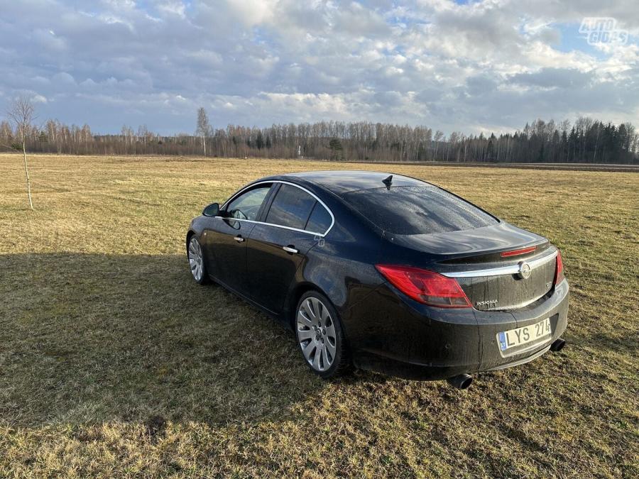 Black Opel Insignia 2009 in Vilnius, with an engine capacity of 2.00 L and mileage of 234 thousand km for 3300 €, photo 13 on AUTOMOTO.COM.LV
