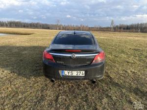 Black Opel Insignia 2009 in Vilnius, with an engine capacity of 2.00 L and mileage of 234 thousand km for 3300 €, photo 16 on AUTOMOTO.COM.LV