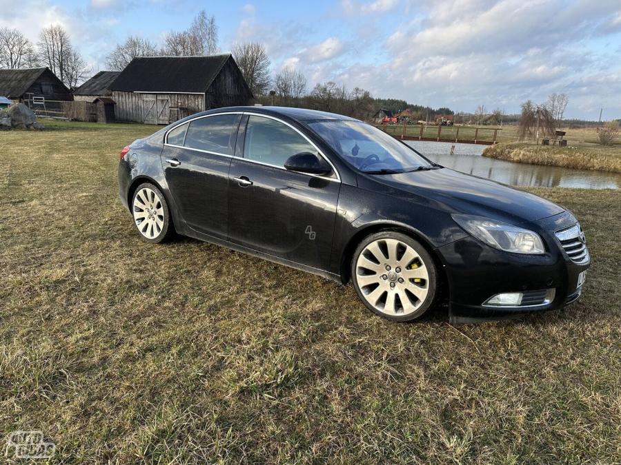 Black Opel Insignia 2009 in Vilnius, with an engine capacity of 2.00 L and mileage of 234 thousand km for 3300 €, photo 17 on AUTOMOTO.COM.LV